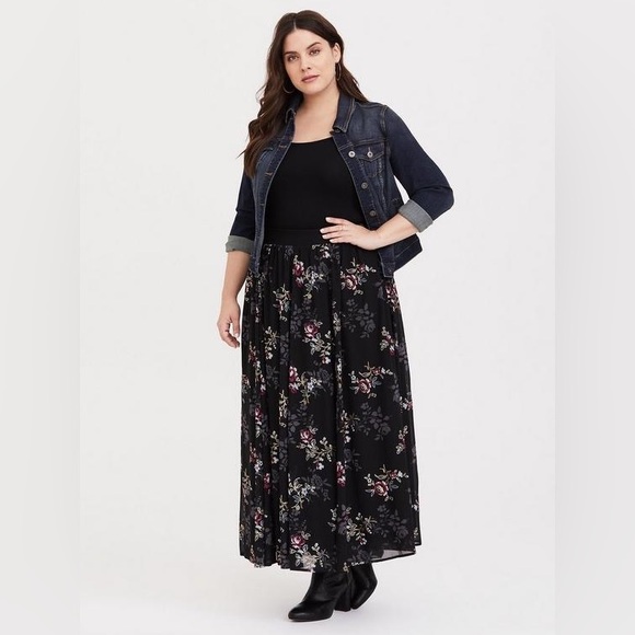 torrid | Skirts | Torrid Black Floral Chiffon Maxi Skirt | Poshmark